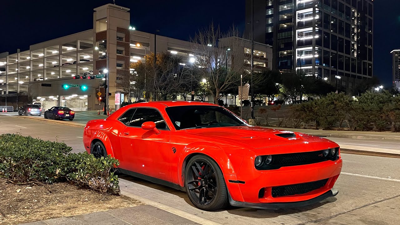 12AM POV DRIVE IN STRAIGHT PIPED HELLCAT CHALLENGER - YouTube