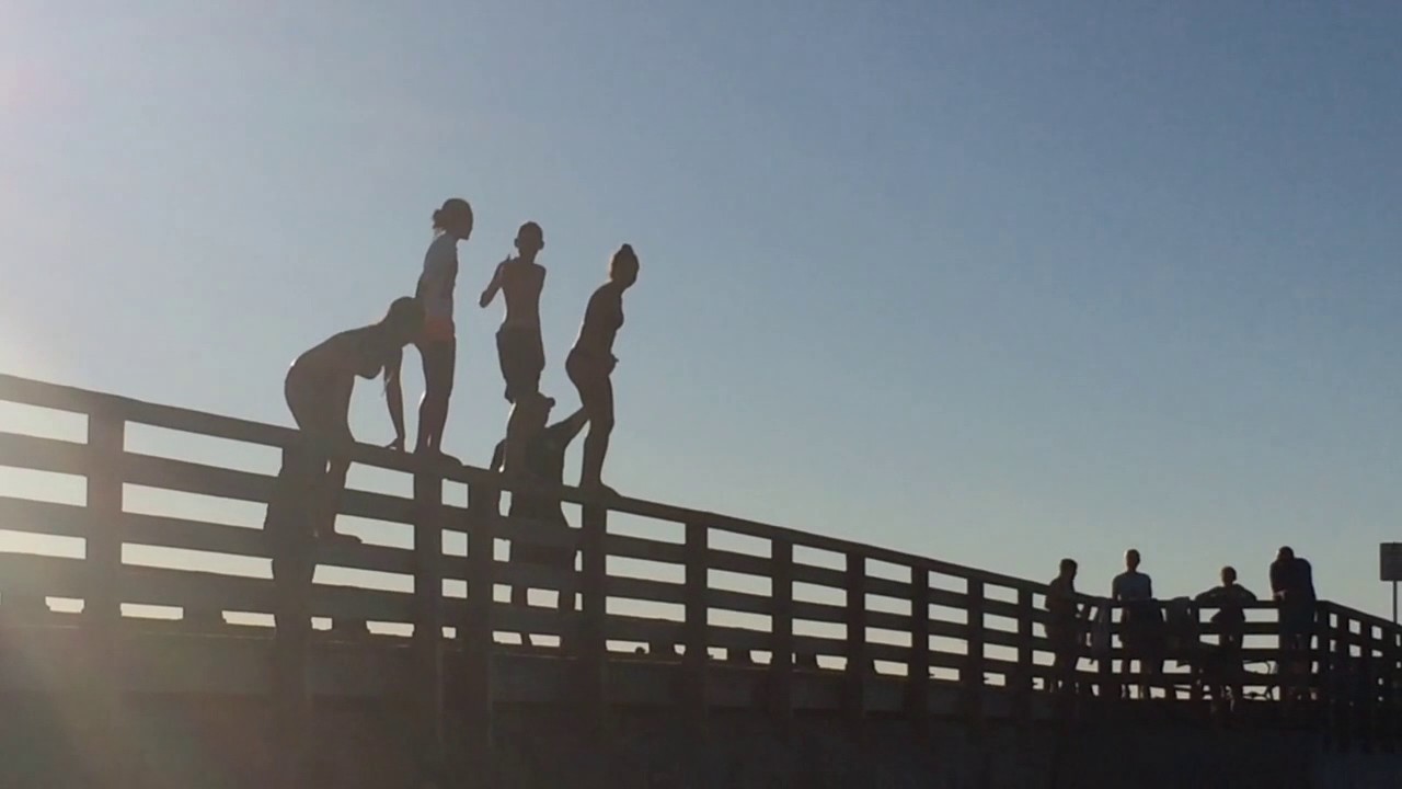 Jaws Bridge - YouTube