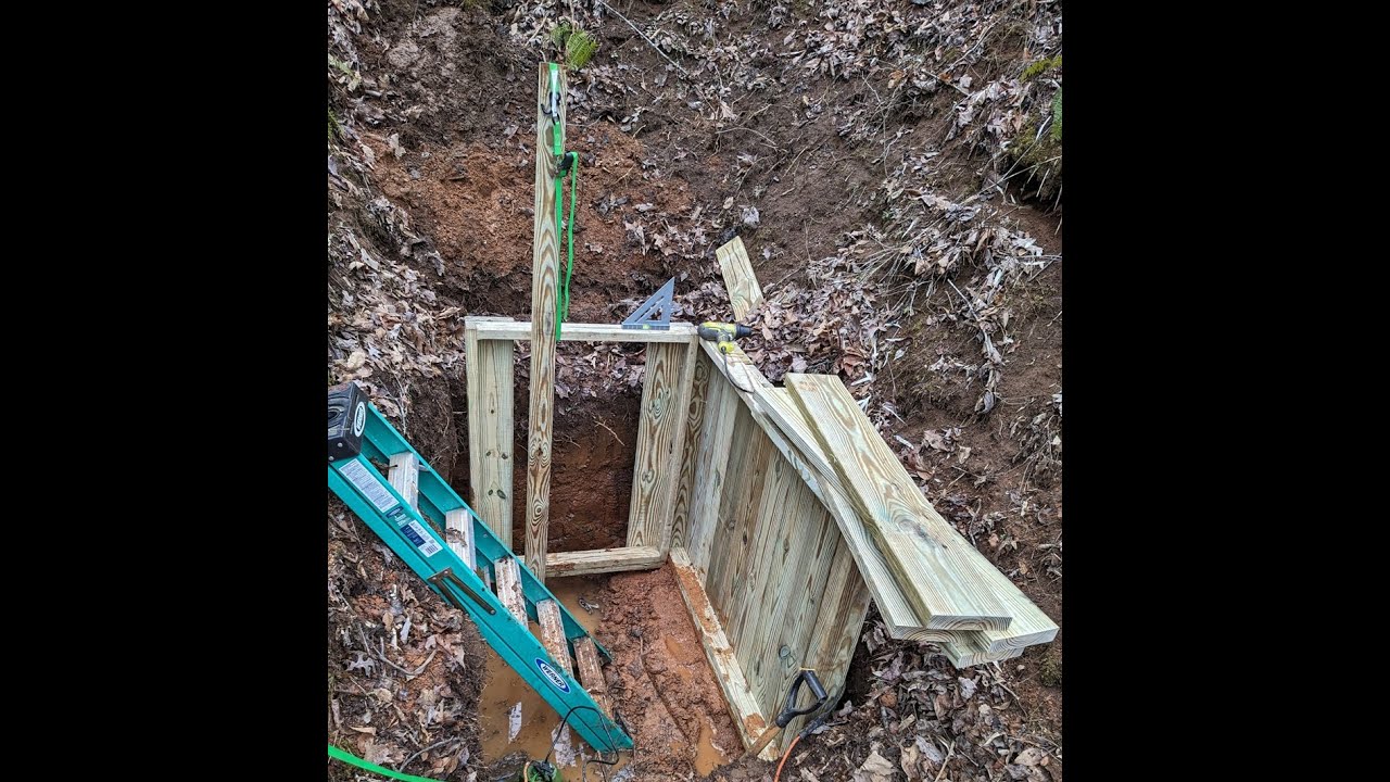 Digging Mine Shaft - Franklin NC - Private Property - Pit 01 - YouTube