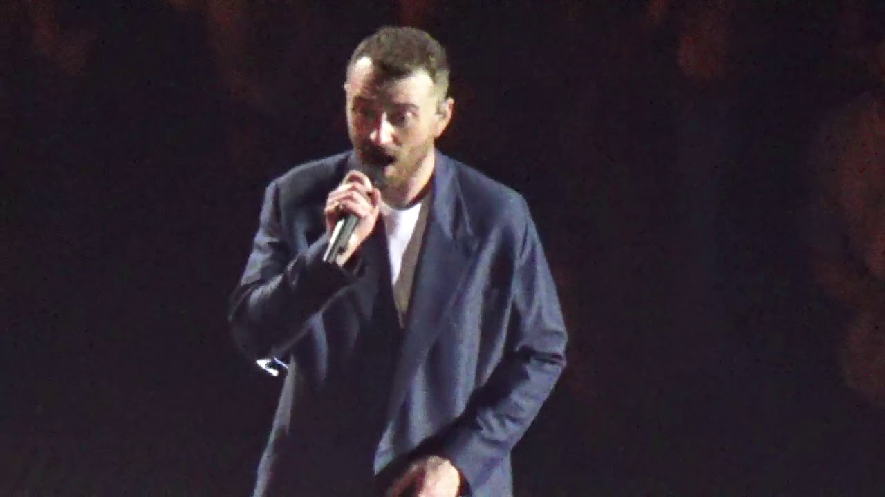 Palace [Sam Smith Live in Manila 2018] - YouTube