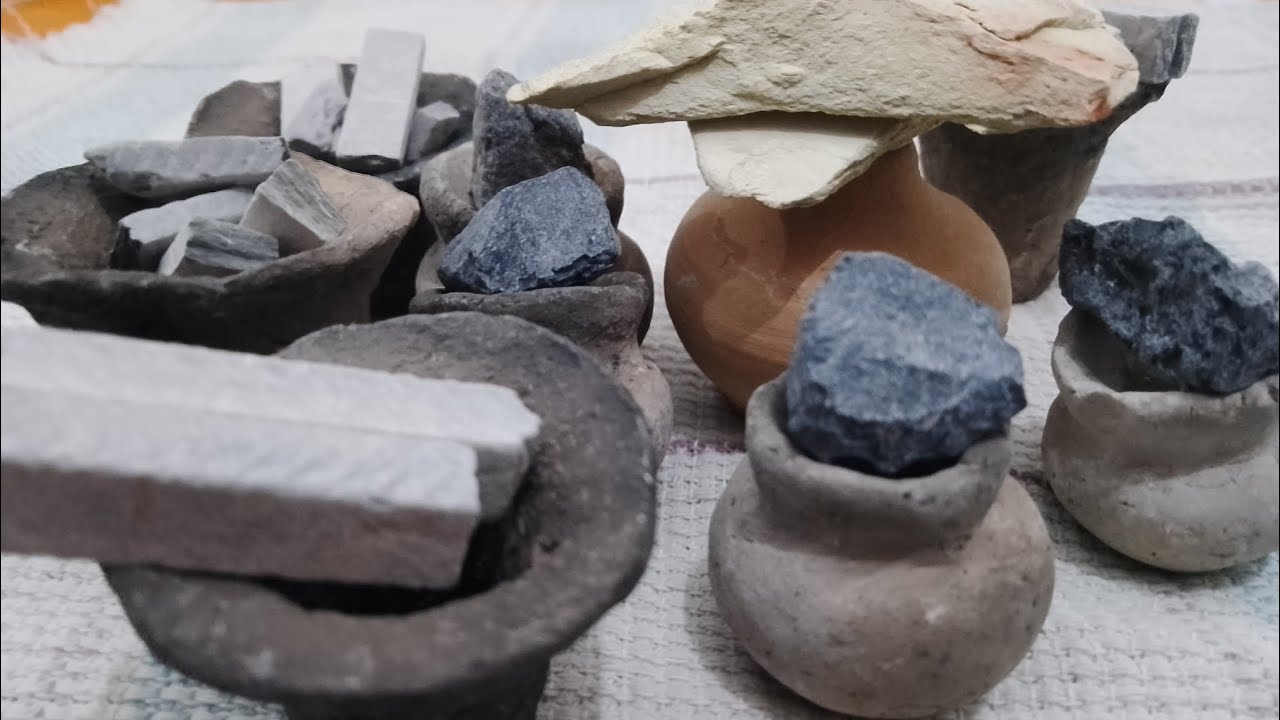 white handi nakumat multani mitti clay pot - YouTube