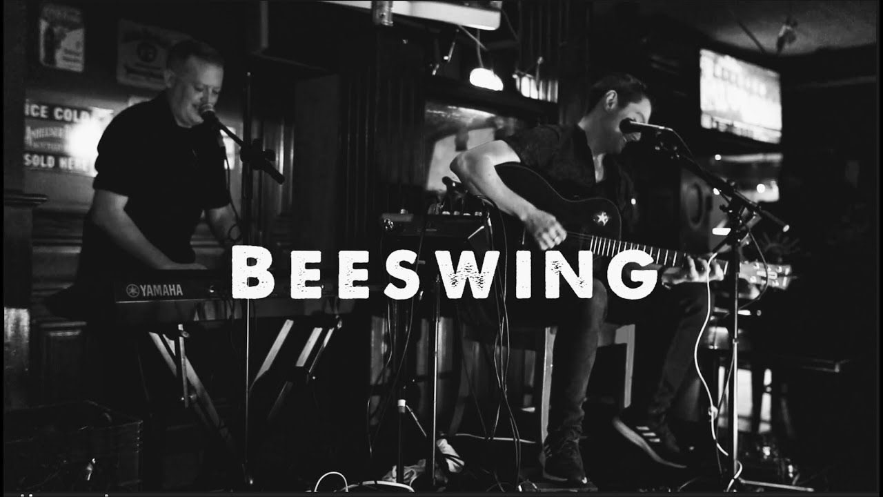 Beeswing - Niall & Conor - YouTube