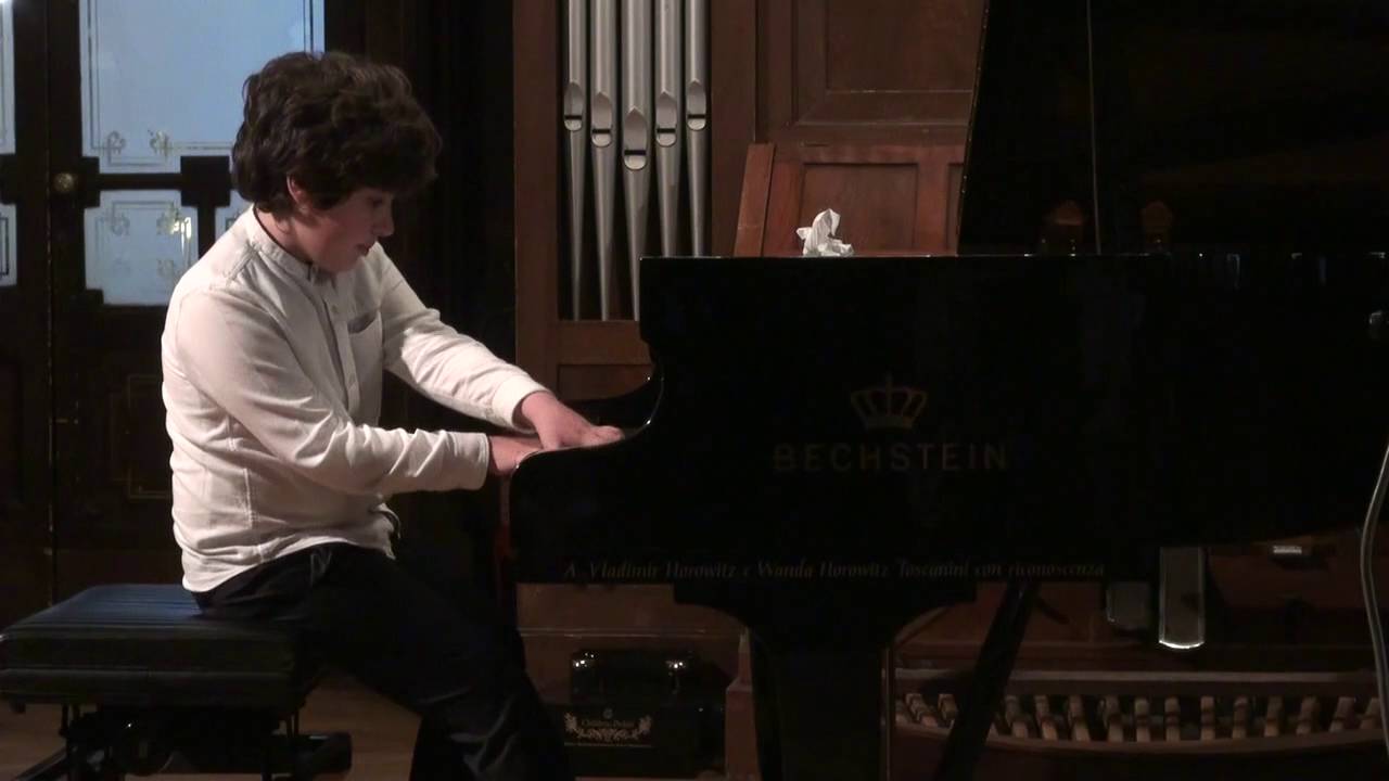 Pianotalents Competition 2016 Cerisha Herman Med - YouTube