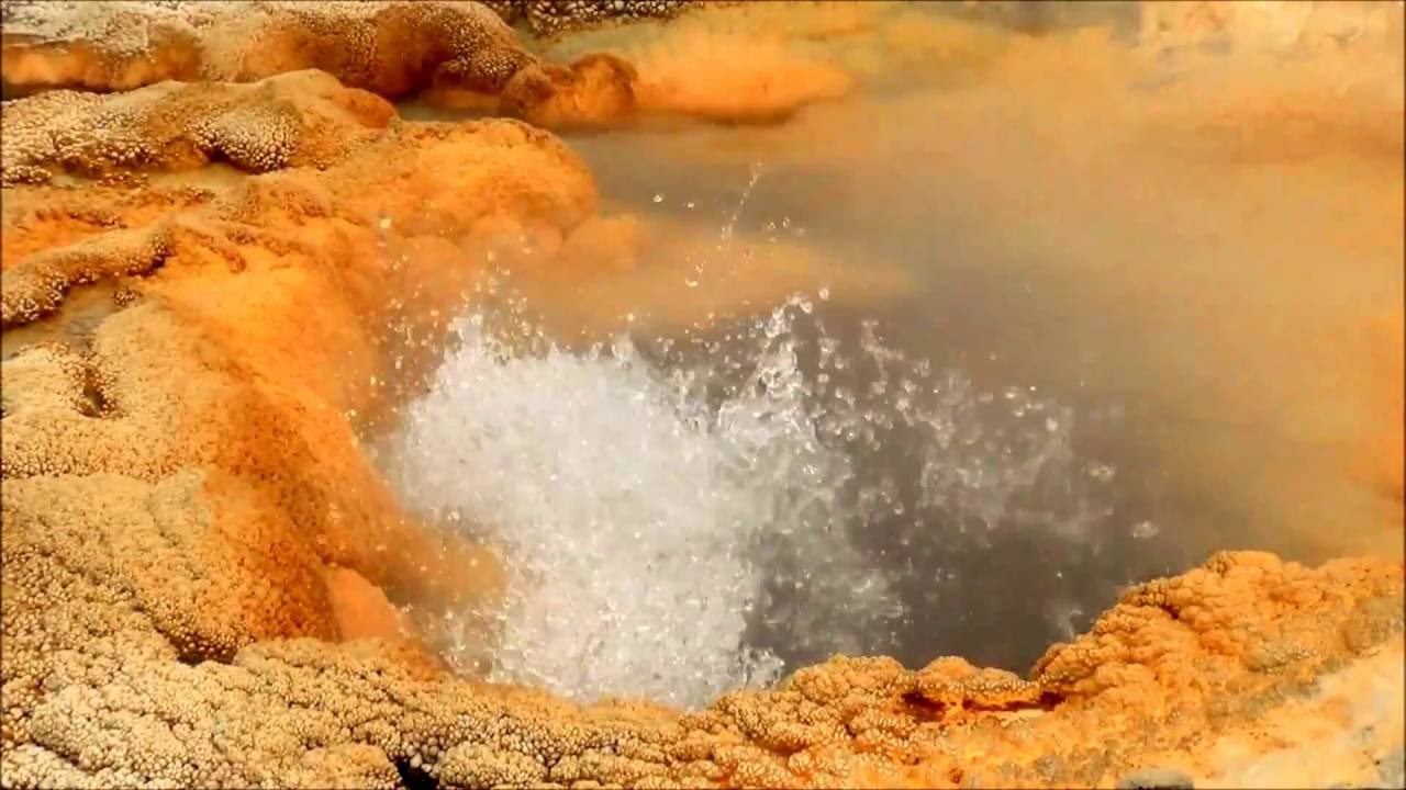 Yellowstone supervolcano, Pump Geyser - Йеллоустон, Супервулкан - YouTube