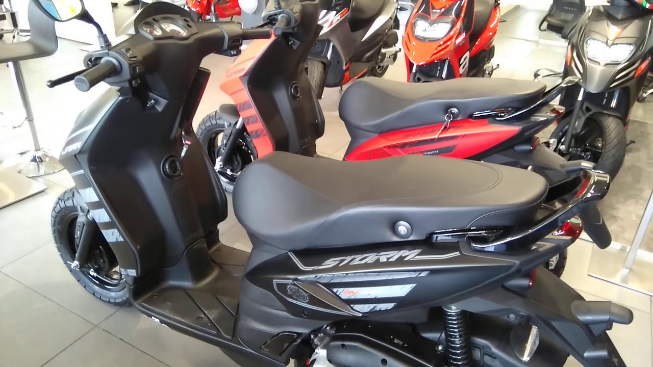 Matte Black Aprilia Storm 125 - YouTube