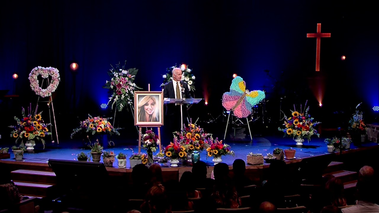 Andrea Castilla Memorial Service - YouTube