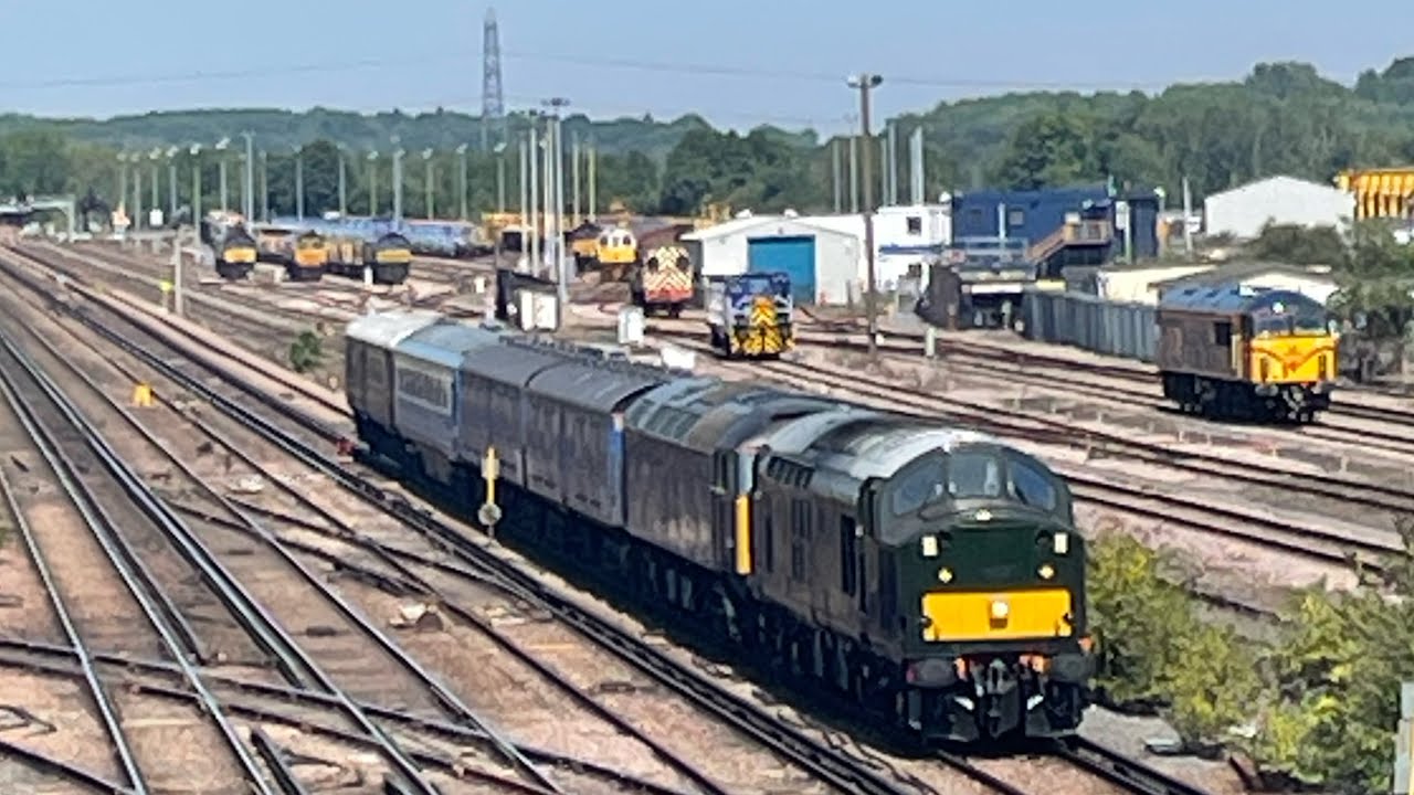 Afternoon Freight Trains & Special Moves @ Eastleigh & Winchester | 30/7/2024 - YouTube