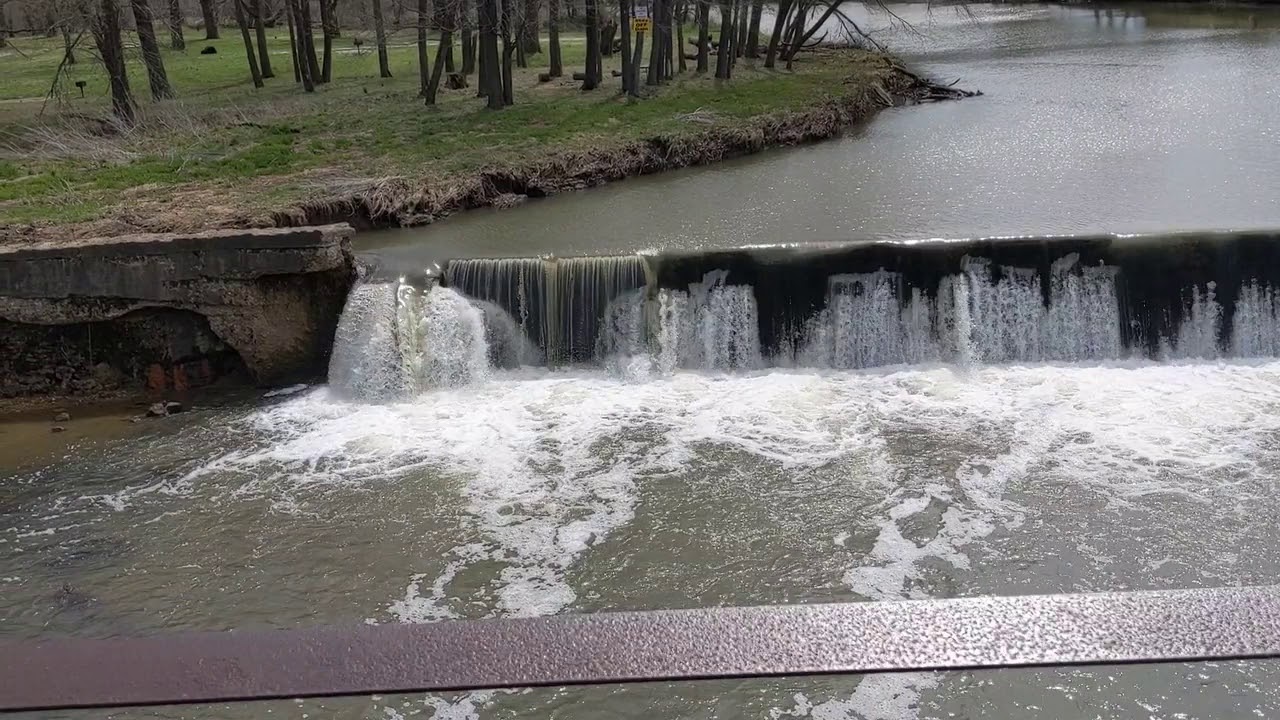 Caplinger Mills, MO, April 2, 2019 - YouTube