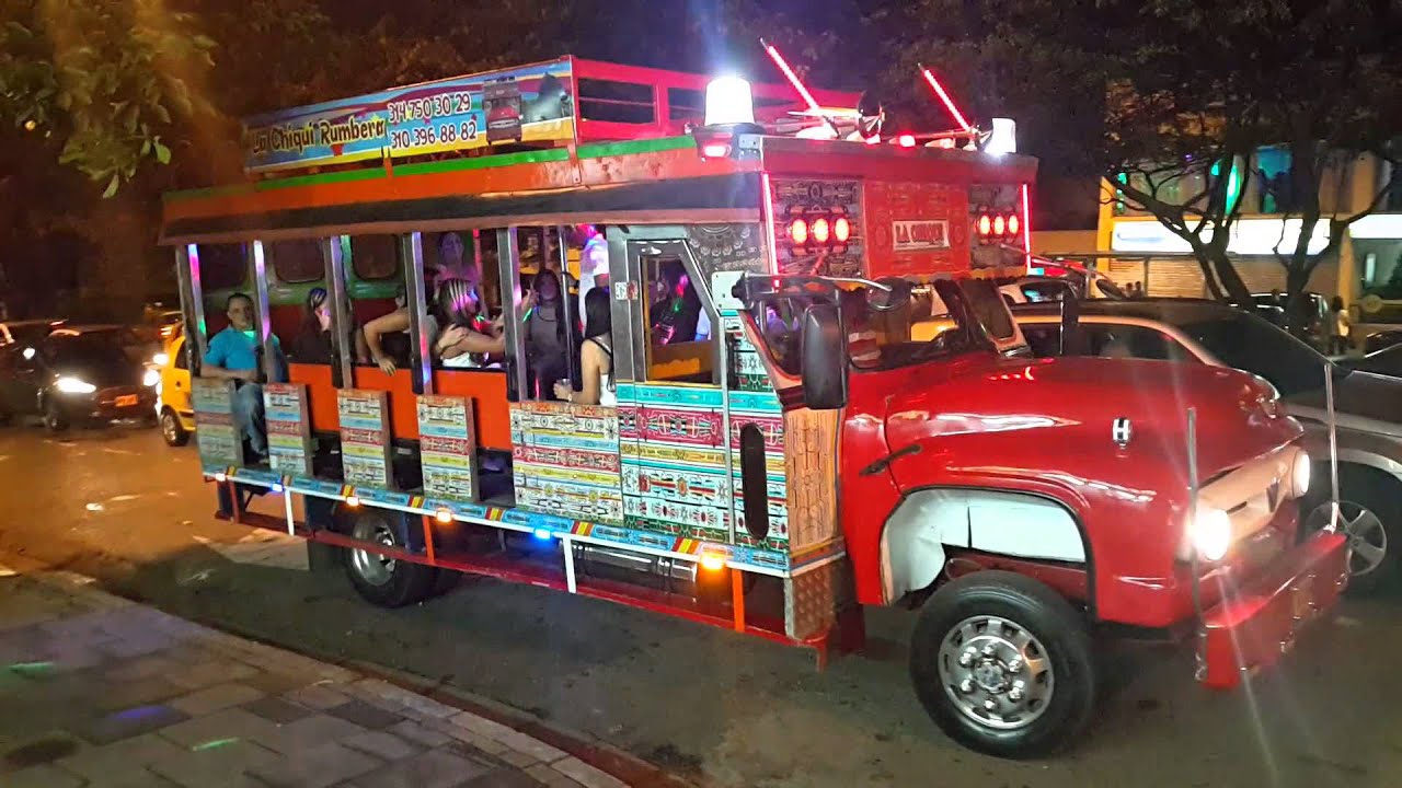 AEROTUREX chiva rumbera medellin - YouTube