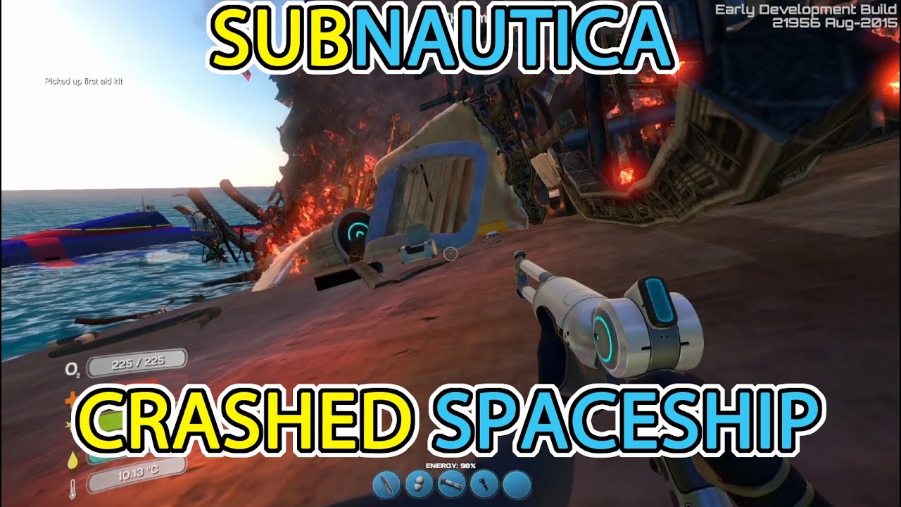 SubNautica Exploring Inside Crashed Spaceship - YouTube