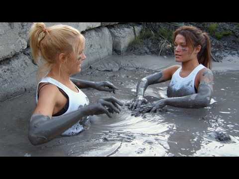 Ashlyn Clay 02 - Carrie LaChance & Ashlyn Messy Quicksand Fun