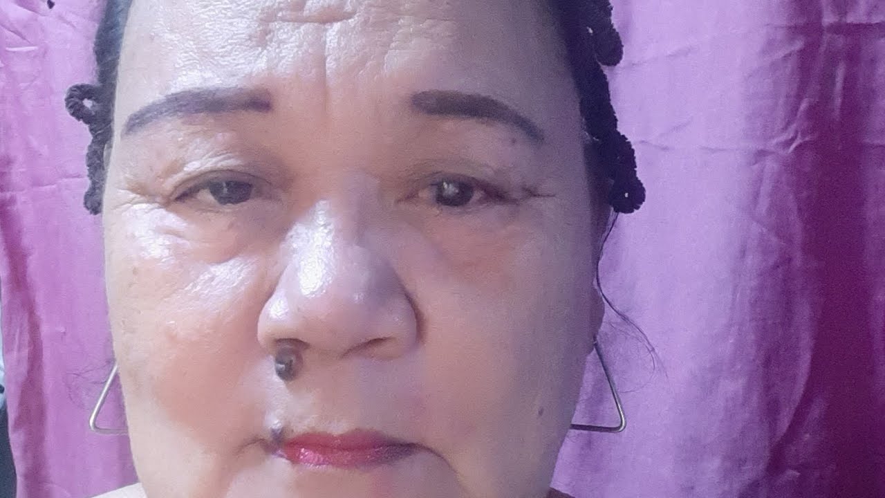 Mommy CHOU is live! Merry X'mas mga mahal kong ka Team - YouTube