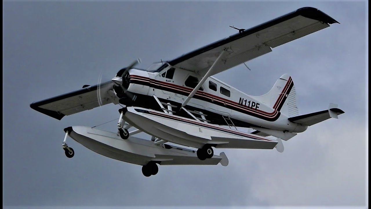 DHC-2 Beaver Seaplane Start-Up & Takeoff De Havilland Canada Float ...