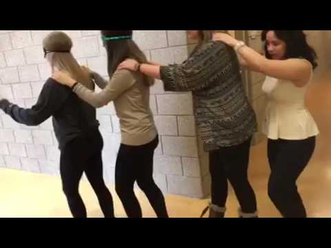 Team Building Exercise: Snake - YouTube