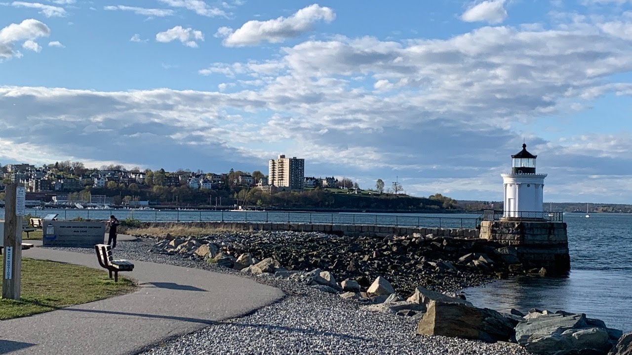 Bug light park facts - YouTube