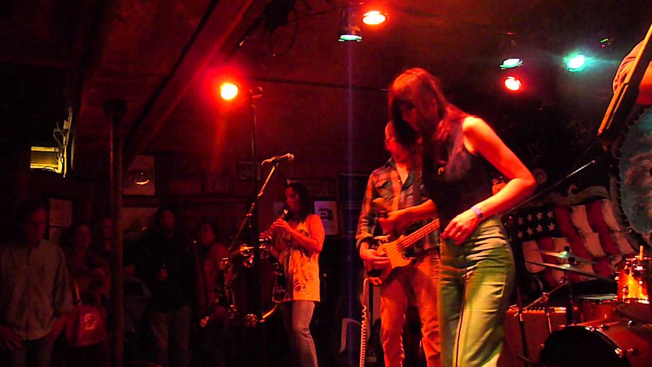 Nicki Bluhm & The Gramblers w/ Scheila Gonzalez - Before You Loved Me ...