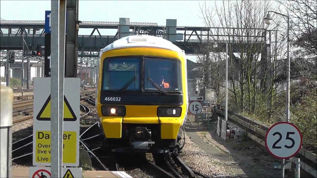466032 at Ashford International - With 3rd Rail Spark - YouTube
