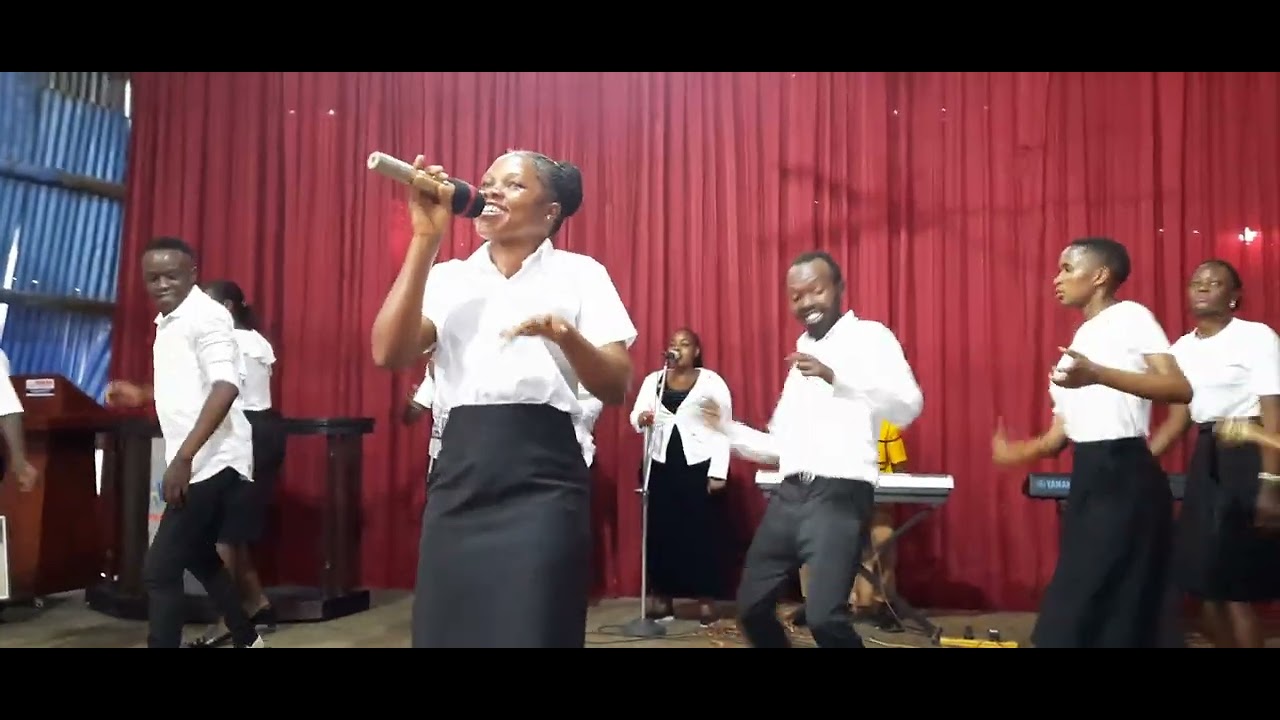 Praise Moment at Prayer Gate Worship Centre Busega - YouTube