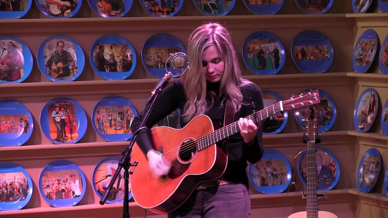 WDVX Radio Blue Plate Special, Myla Smith (Part 2) - YouTube