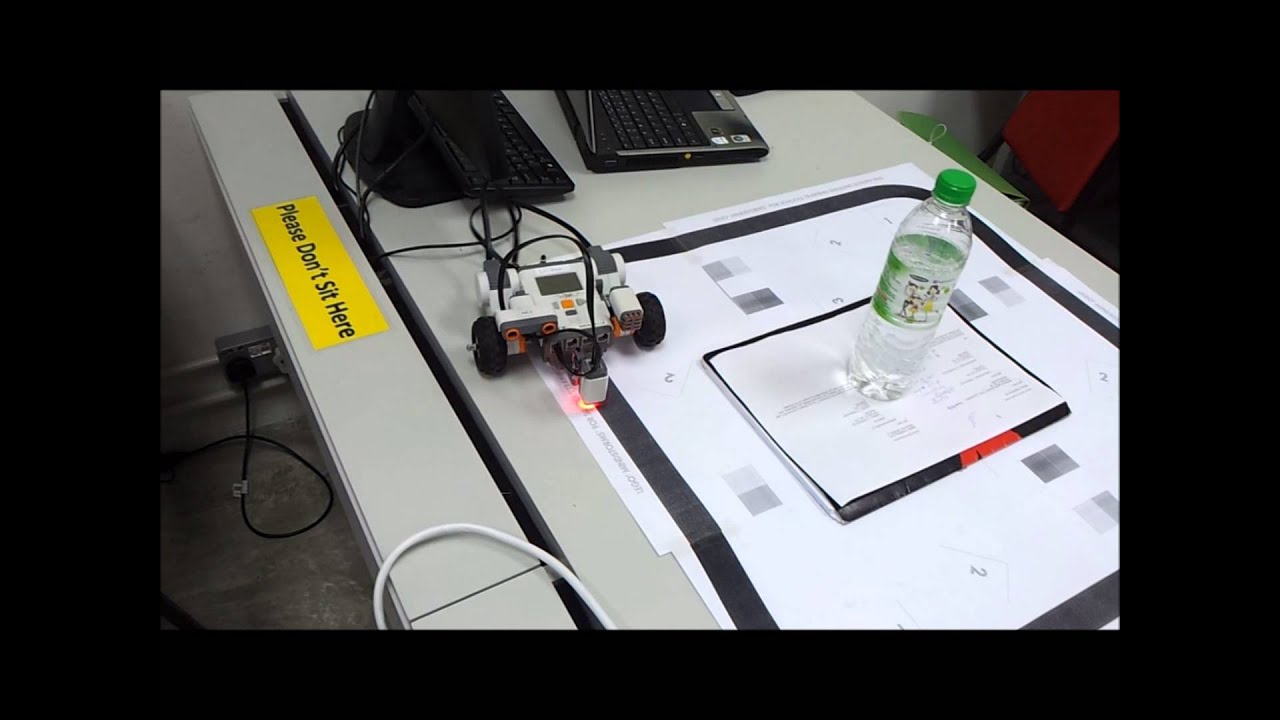 NXT Domabot:Light Sensor Full Square Track Motion - YouTube