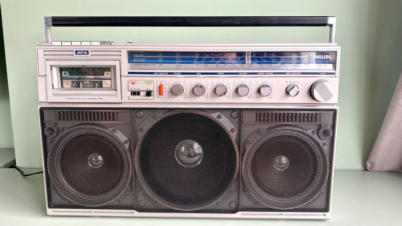 PHILIPS D8444 Mới Keng Đẳng Cấp Châu Âu (0916.95.05.95) - YouTube