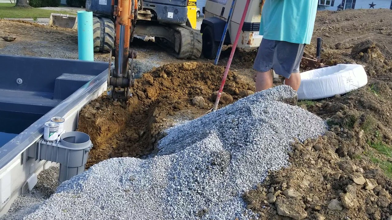 Digging out for skimmer lines - YouTube