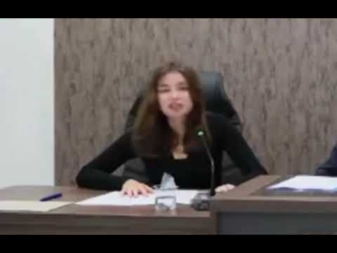 “Bu ülkede pezevenkler Kemalisttir.” diyen AKP’li Rümeysa Eker utanmadan sözlerini savundu