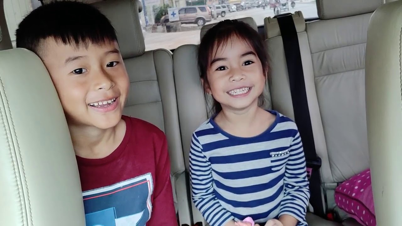 How these kids define Game Master - YouTube