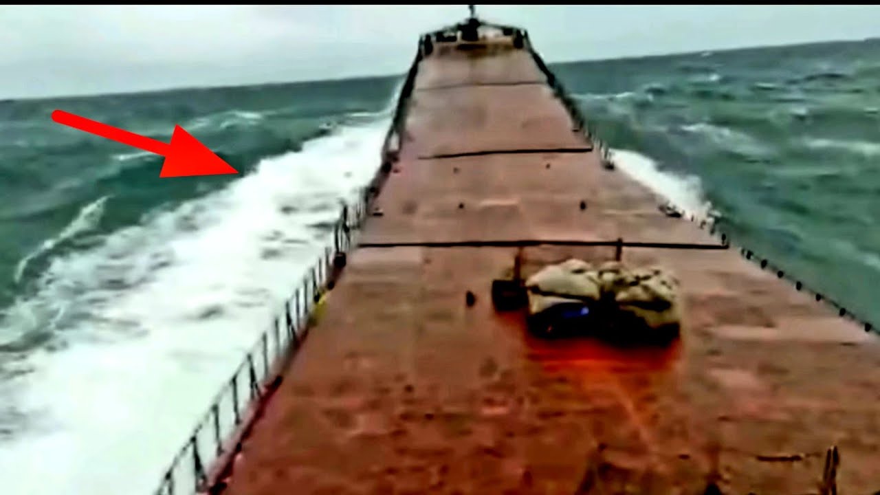 MV Arvin Moment of Breaking of the Ship | Largest Ship sinking in ...