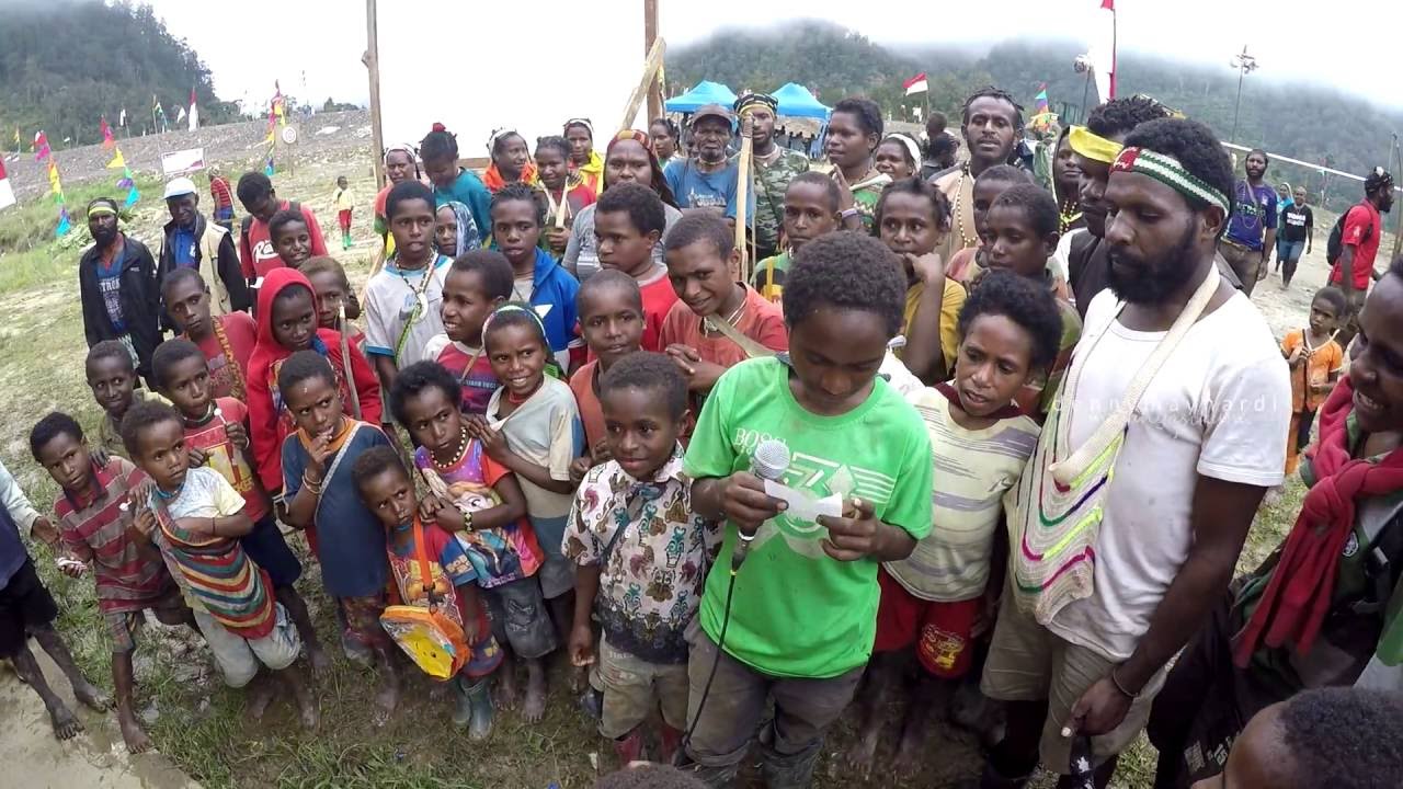 Semangat Kemerdekaan dari Aroanop - YouTube