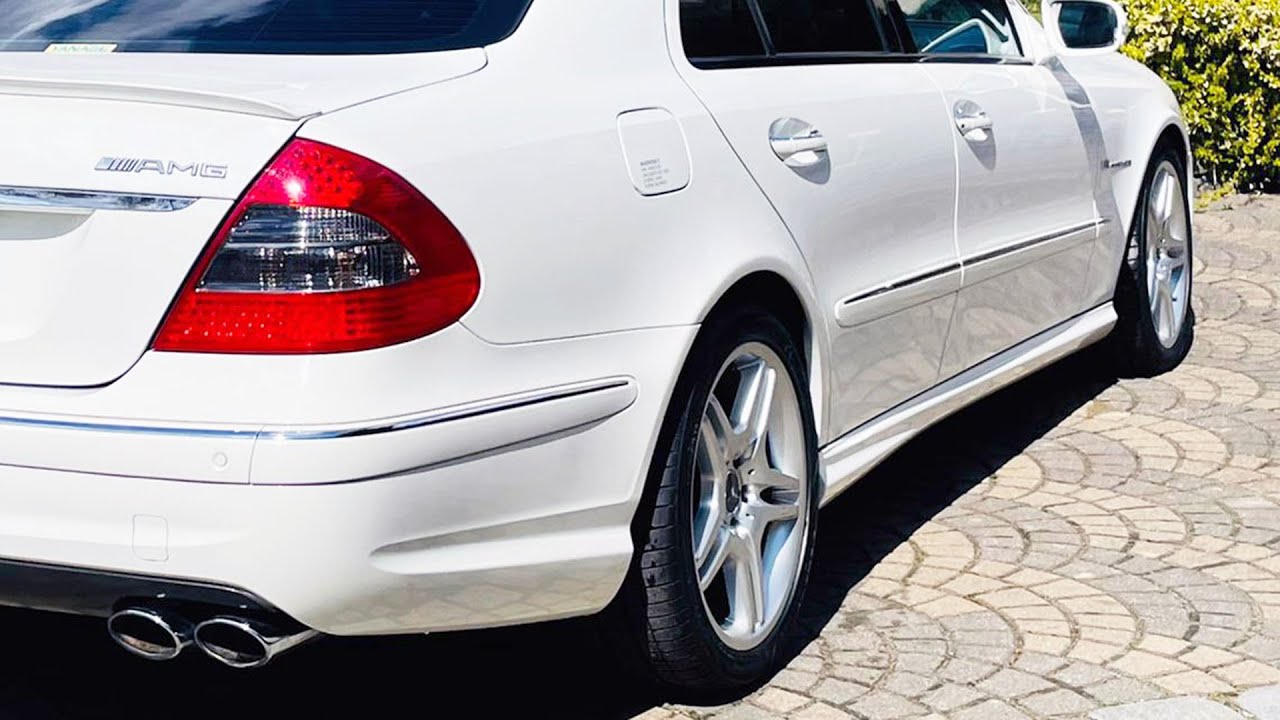 2005 Mercedes-Benz E 55 AMG W211 wild E-class - YouTube