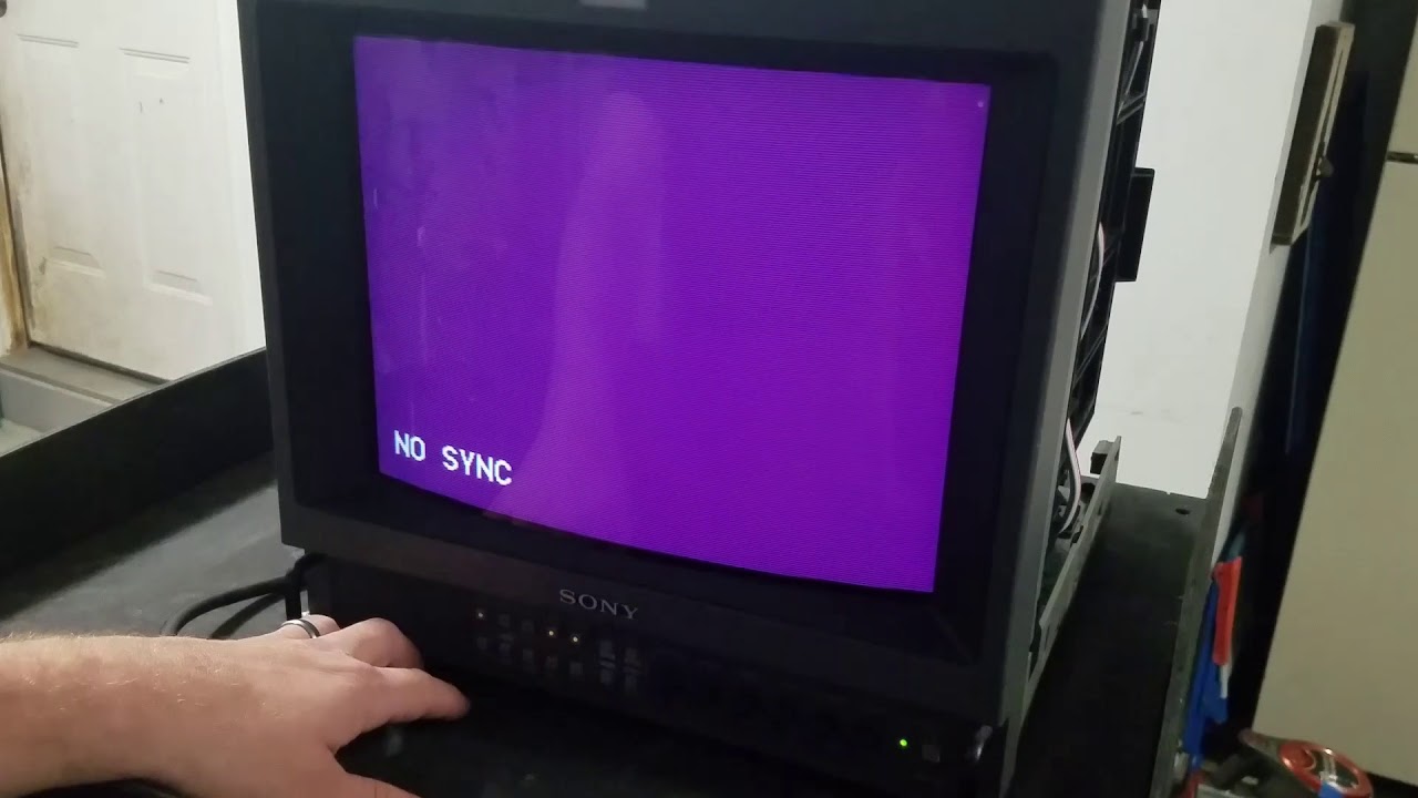 Vintage Monitor Restoration - Sony PVM saved! - YouTube
