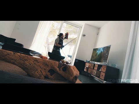 EXTREME SPIDER JUMP SCARE