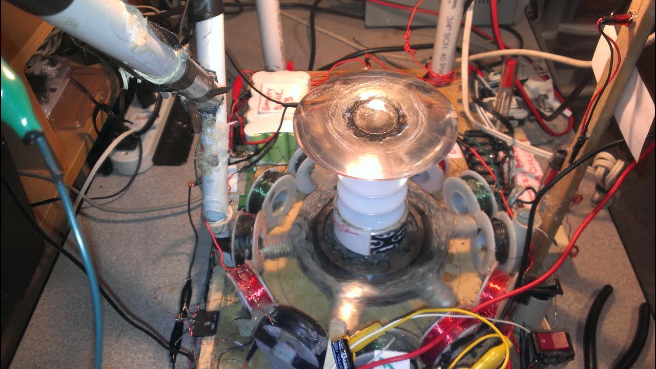 How I built a simple clean energy self-charging generator. - YouTube