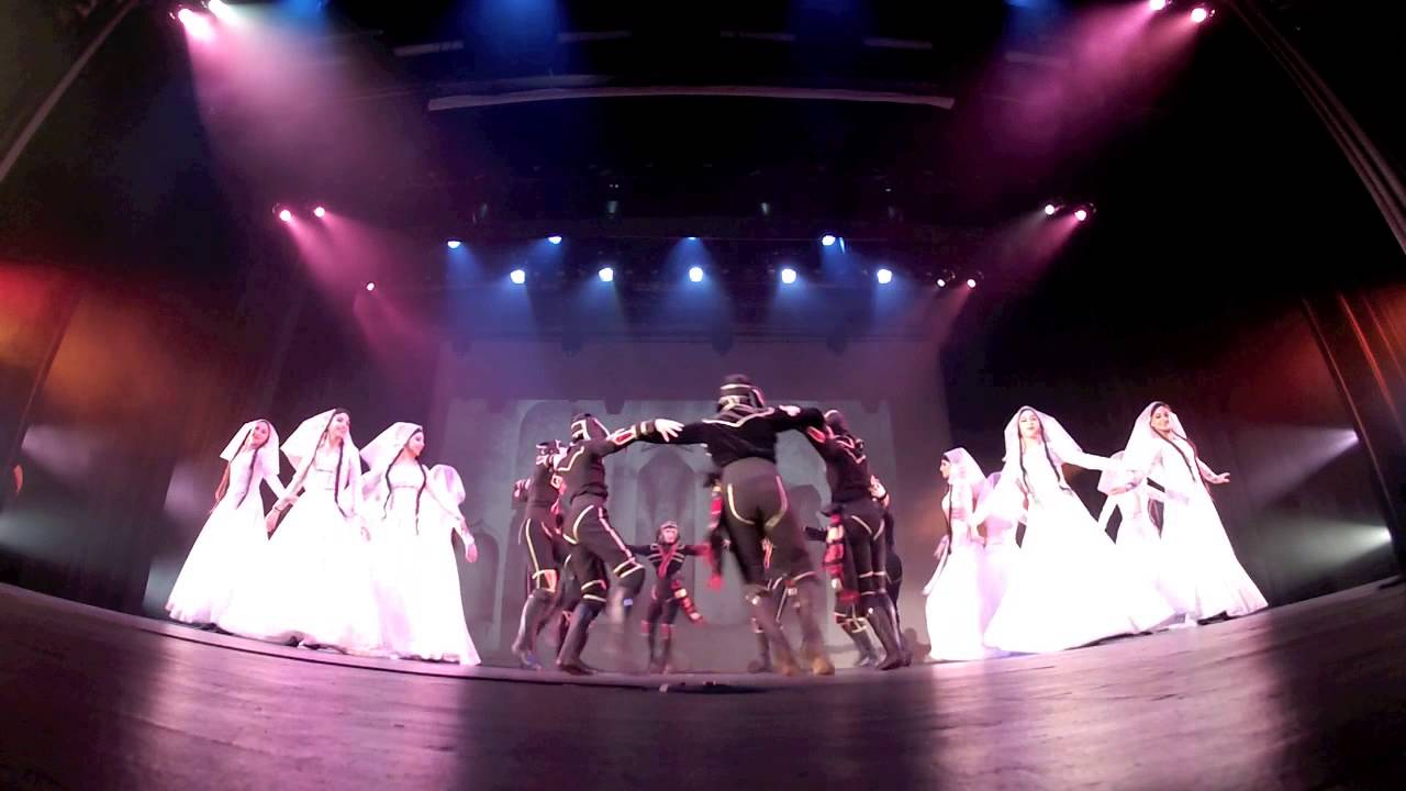 Georgian Dance Ensemble PESVEBI (Qartuli cekva) - YouTube