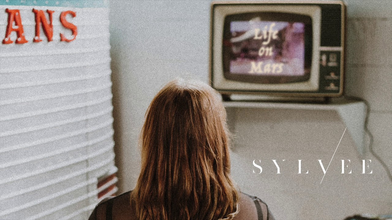 Sylvee - Kids - YouTube