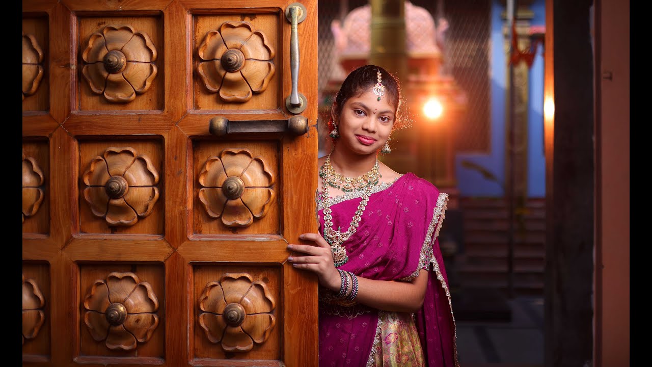 Rishitha half saree Temple Promo - YouTube