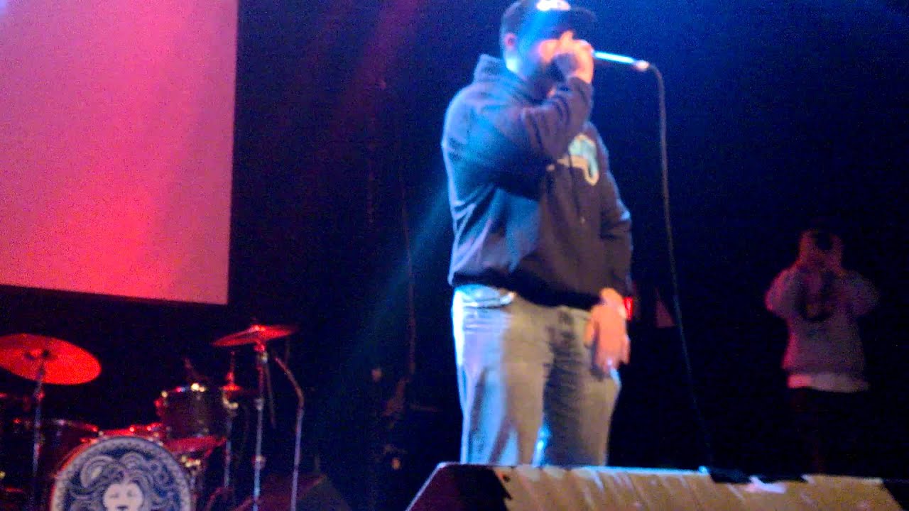 Amazing BeatBoxer opening for DJ Z-Trip and Q-Bert - YouTube