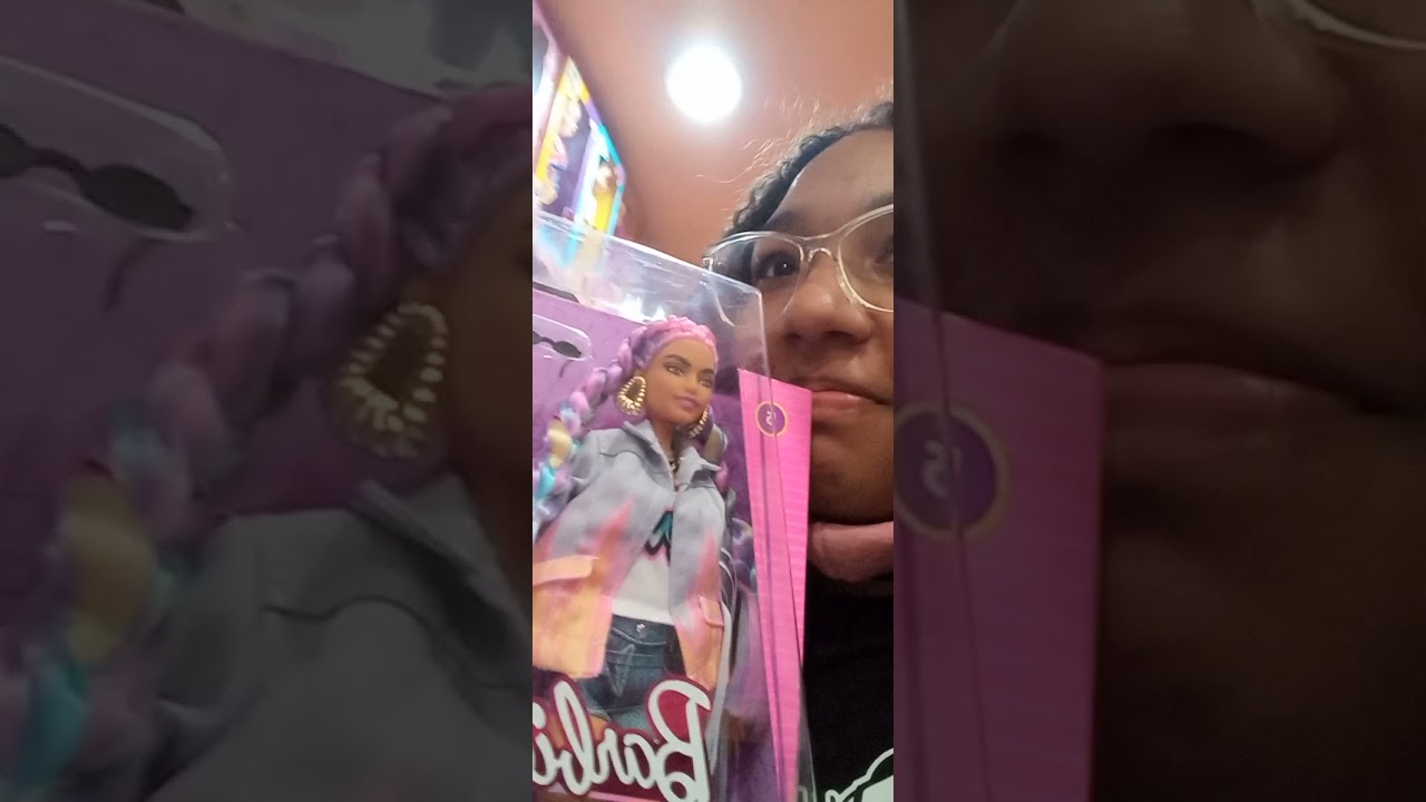 doll barbie extra number 5 - YouTube