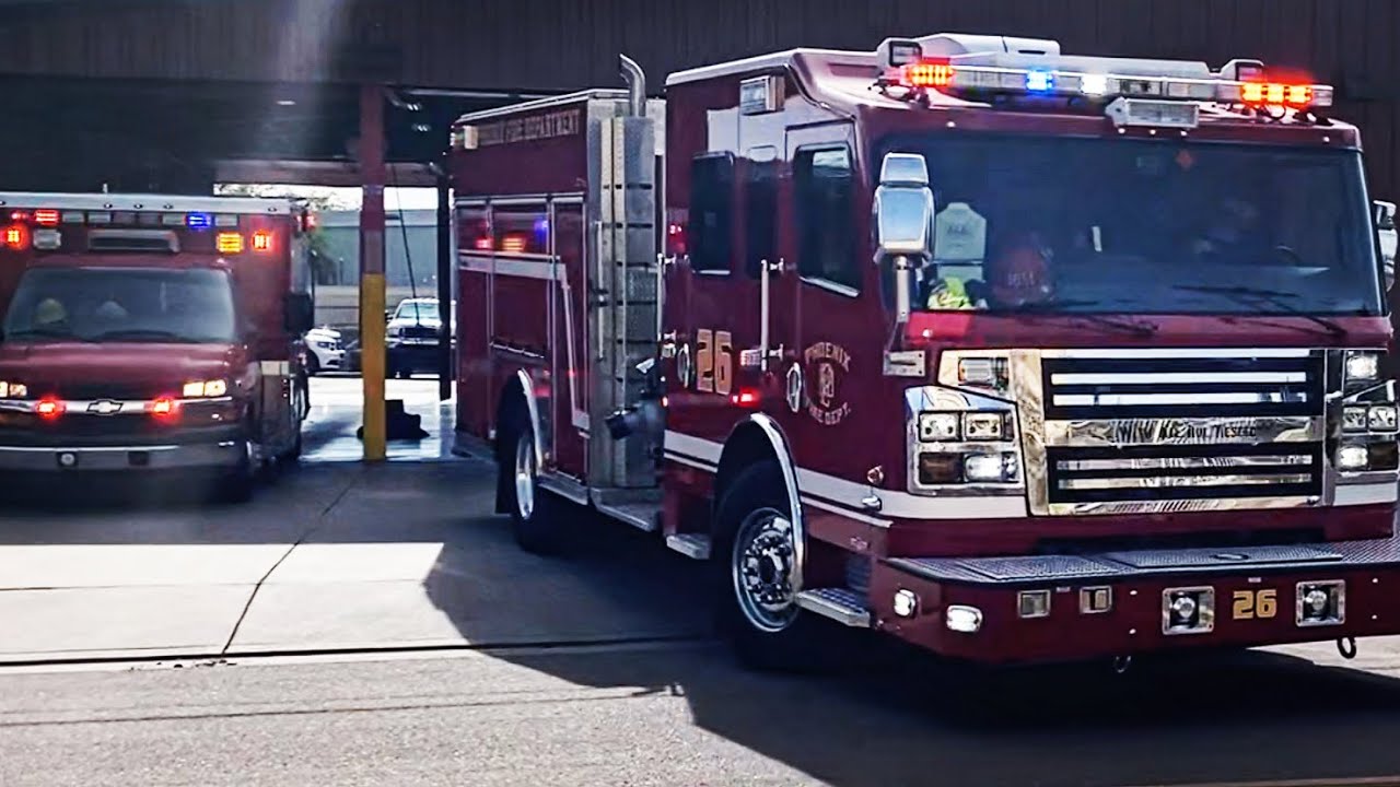 [FIRE RESPONSE] Engine 26 and Rescue 26 Responding to Apartment Fire ...