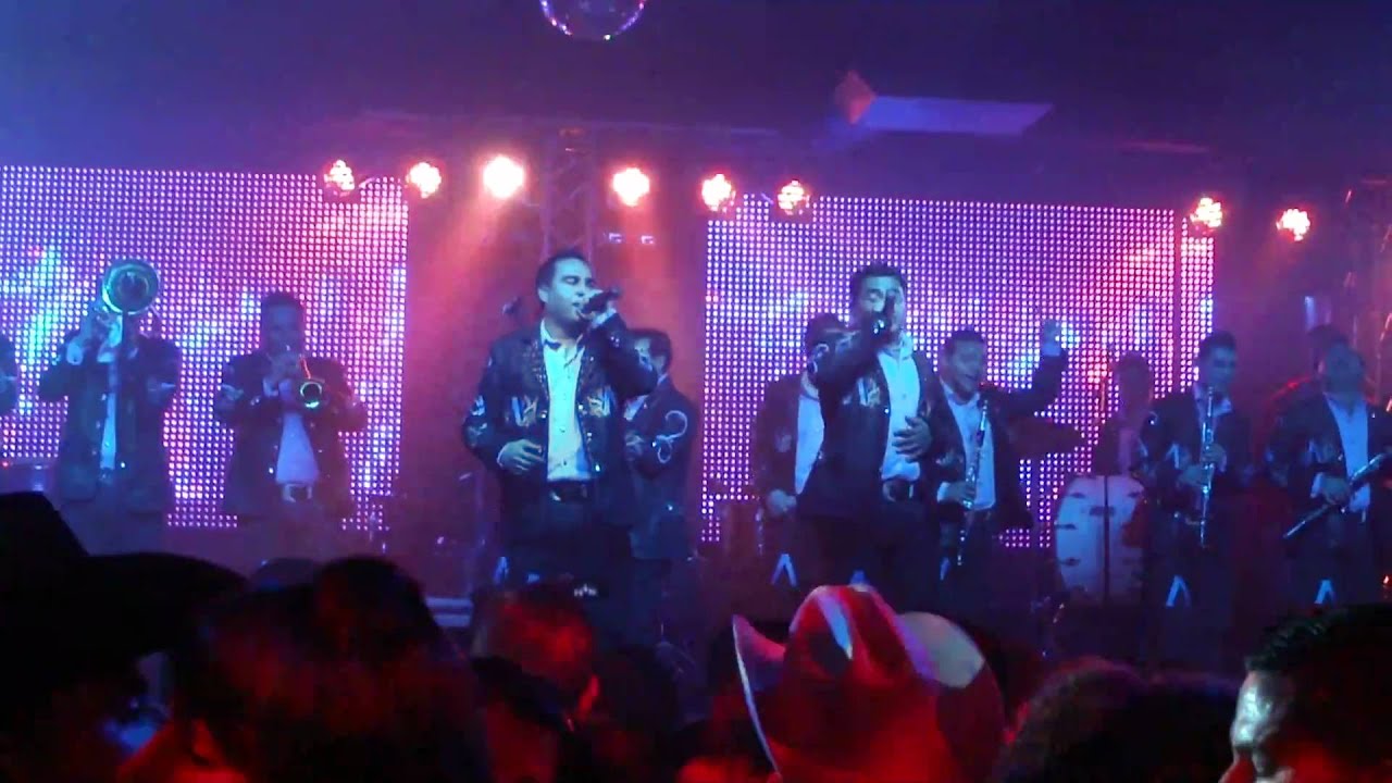 Banda La Autentica De Jerez (NOCHES DE VLIVE) CHICAGO 5 - YouTube