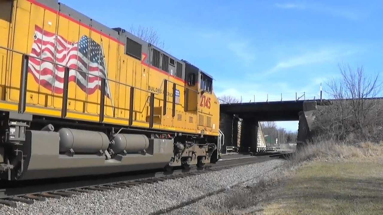 UP 2745- ET44AH w/ EMD Power Leads Z-Train, 3/10/18 - YouTube