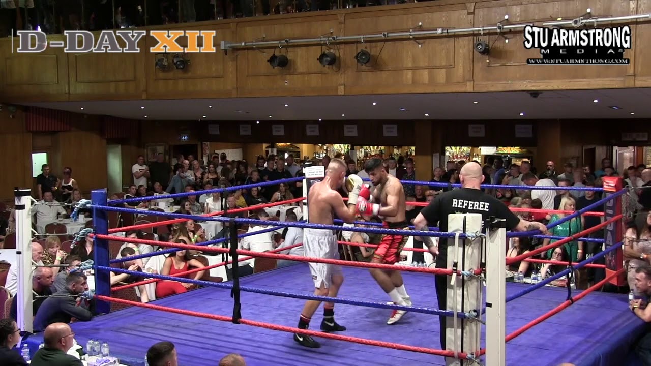 DDAY XXI Tam Ali v Jake Osgood - YouTube