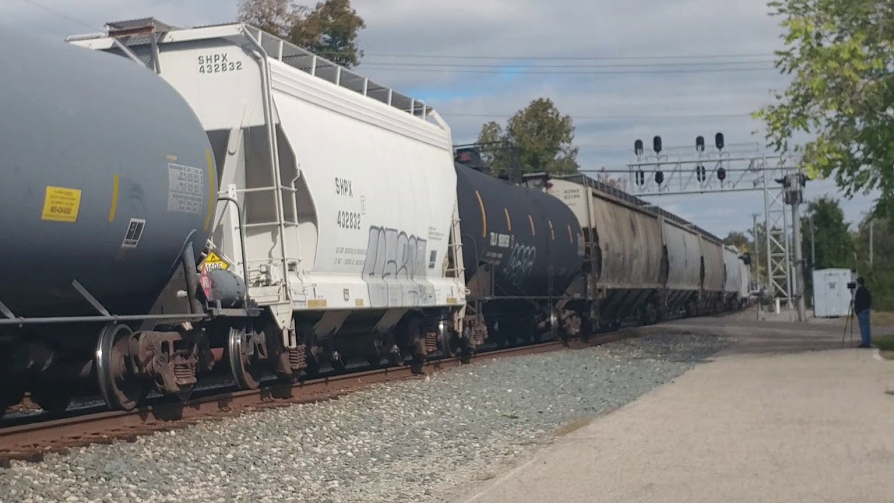 Nice NS westbound mixed manifest with NS 7212 SD80MAC in the second position - YouTube
