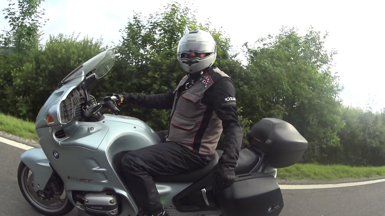 MOTOTAUR Luglio19 La parata dei Mototauristi - YouTube