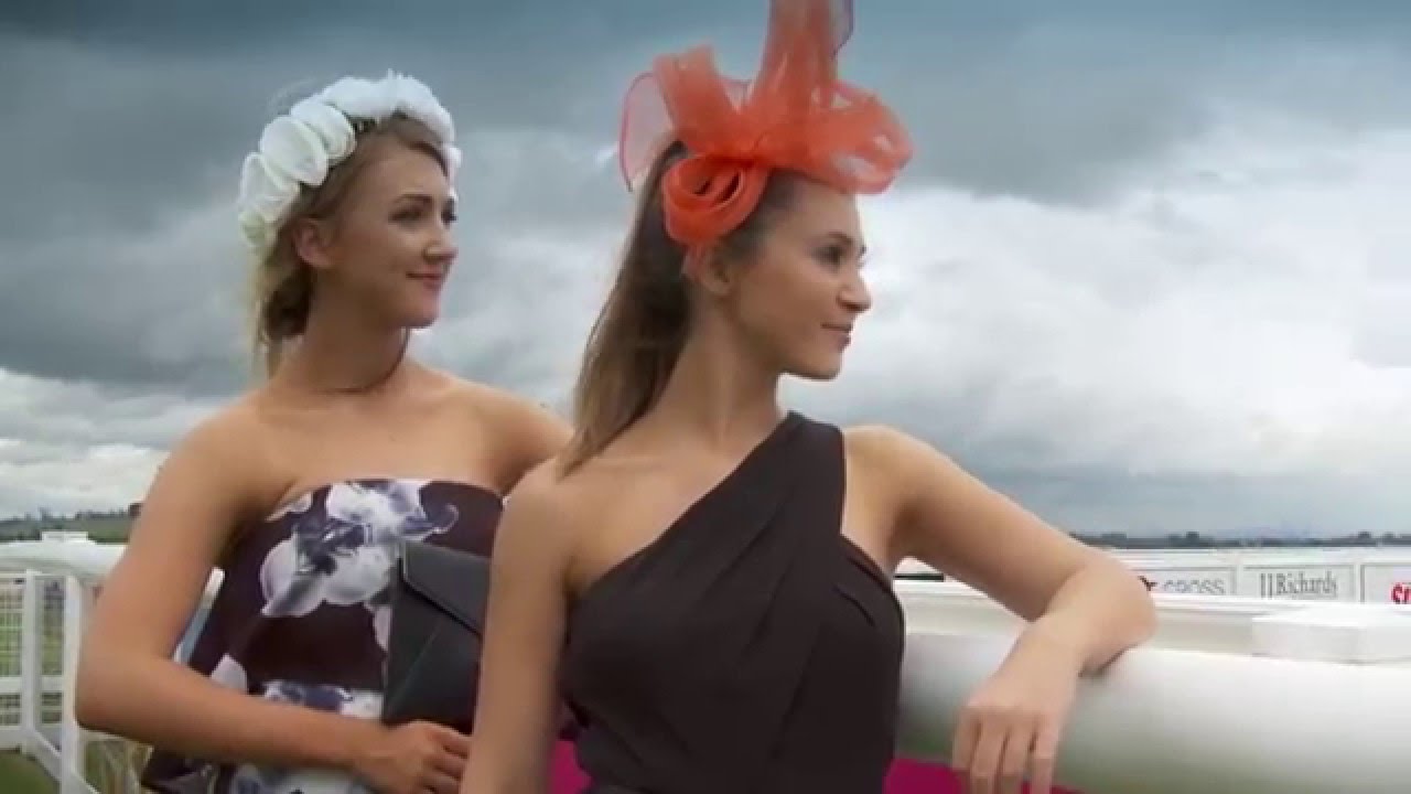 Pakenham Racing Club presents Racing.com Park - YouTube