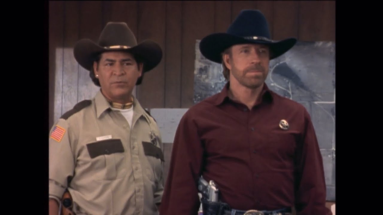 Walker Texas Ranger - War Cry Scene - YouTube