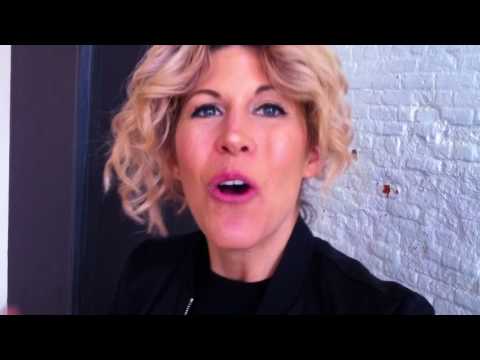 Lindsey Olson Demos Her Favorite Tools For ON SET Hair