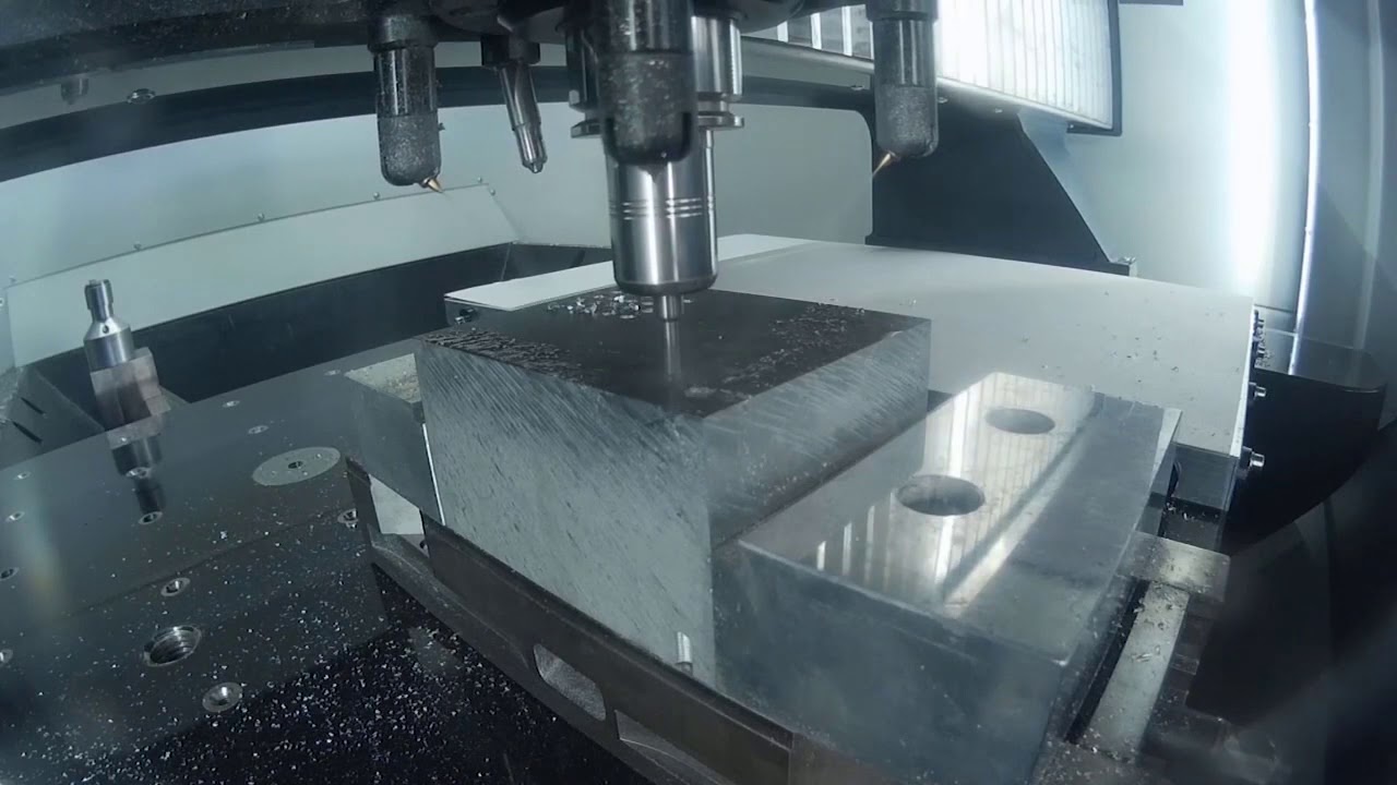 DATRON Digital Experience - Thread Milling - YouTube