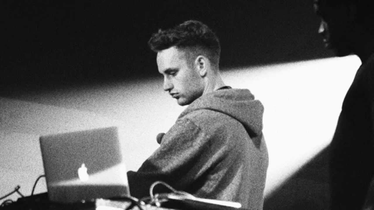 Tom Misch - Before The Rising Sun - YouTube